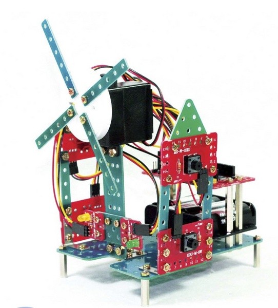 Tami Electronic Robot Kit - Mentis